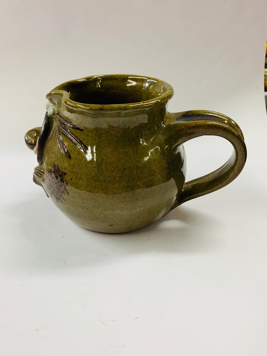 Novelty pottery jug – Antique Alley
