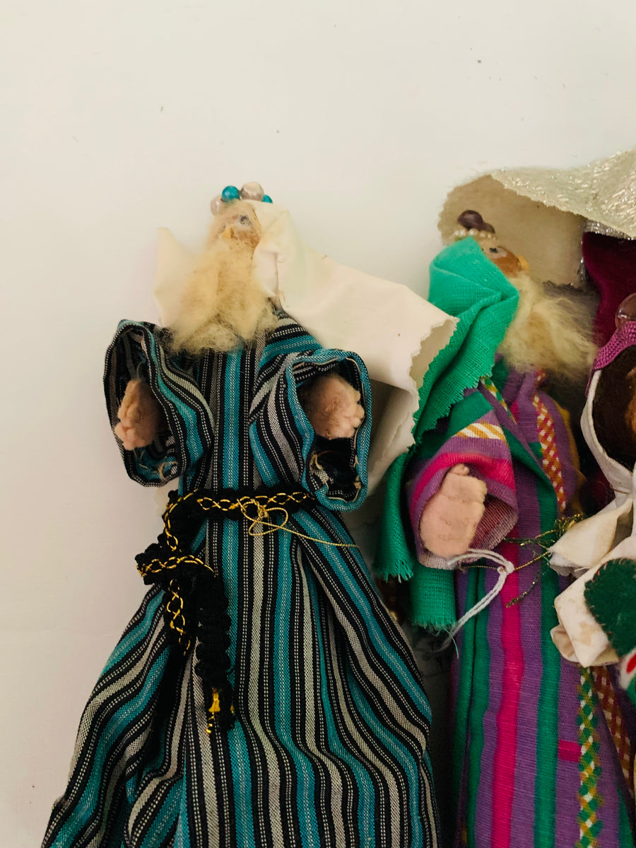 Creepy vintage nativity set – Antique Alley